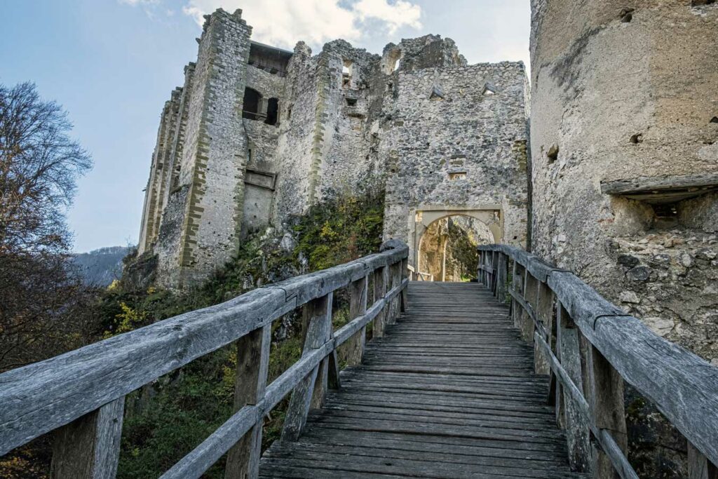 Uhrovec Castle Ruins | Historic Hotels of Europe