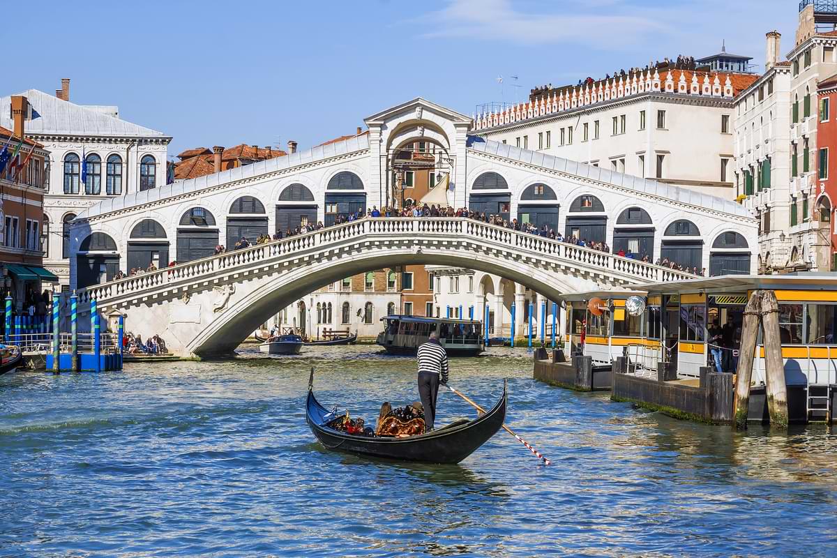 My Town: Venice - A Local's Guide to the City of Canals