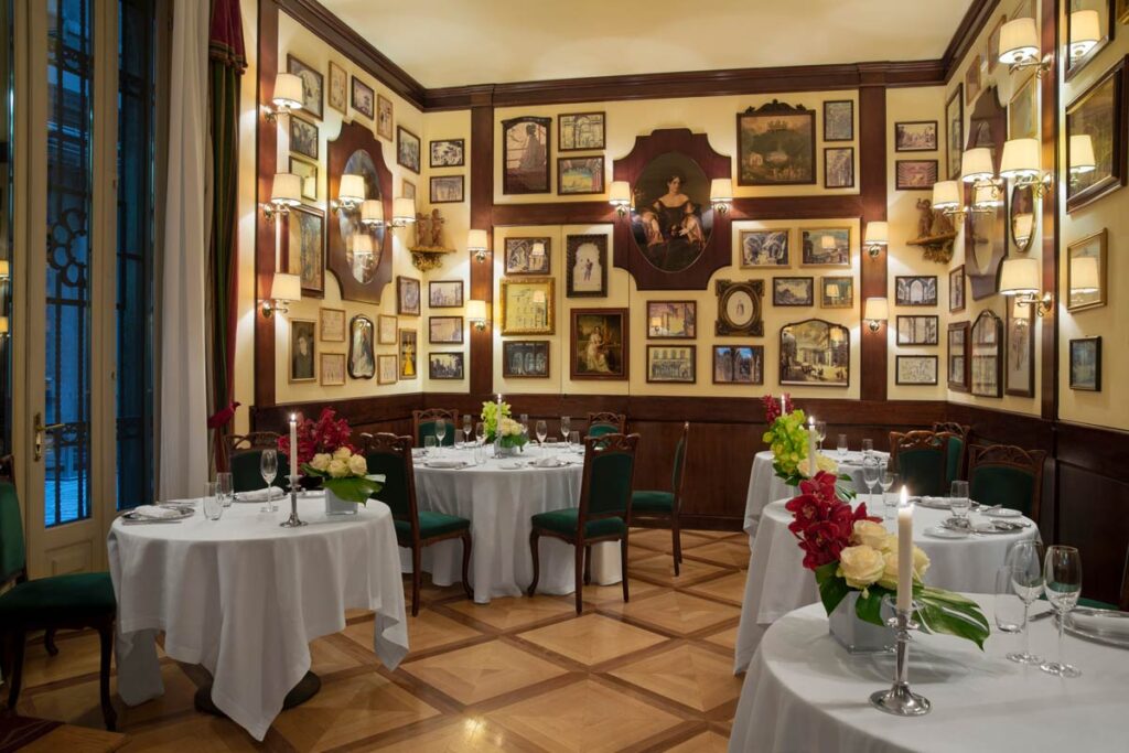 Milan Travel Guide: Explore the Best with Our Local Insights